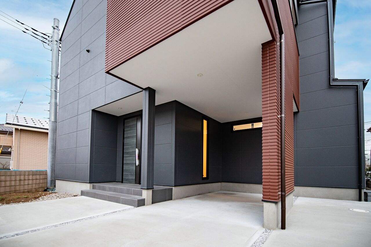 【SUUMO】 【2300万円/2階リビング/ガレージ】自然素材の心地よさ。人も愛犬も健やかに暮らす住まい - 宮本工務店 一級建築士事務所 の建築実例詳細 | 注文住宅