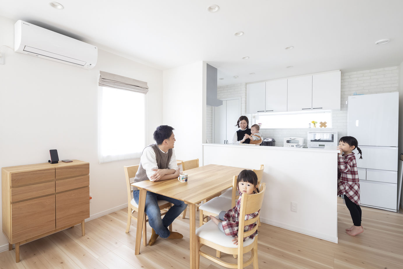 【SUUMO】 【札幌市/子ども3人/4LDK】土地を最大限に活用！担当者のアドバイスで諦めかけた注文住宅を実現！ - 北海荘建 の建築実例詳細 | 注文住宅