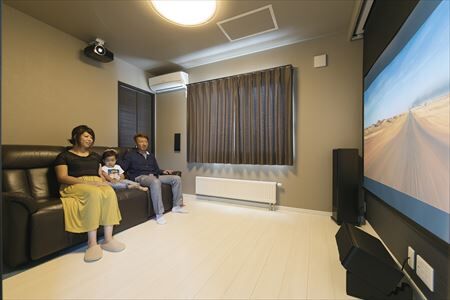 【SUUMO】 【札幌市/4LDK/30坪台/全室床暖房/間取り図有】景観に合わせた提案。子どもがすくすくと育つ家 - 北海荘建 の建築実例詳細 | 注文住宅