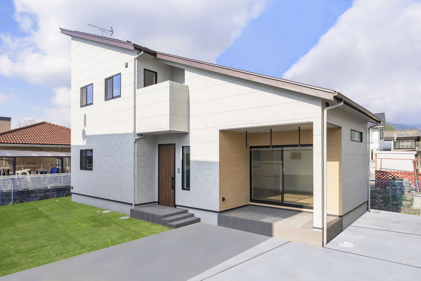 【SUUMO】 【3LDK/30.3坪】思い思いのライフスタイルを満喫できる、ダイナミックな片流れの屋根の住まい - 小向建設 桐生営業所の建築実例詳細 | 注文住宅
