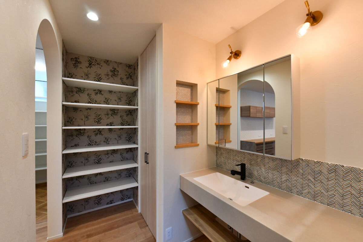 【SUUMO】 【八戸市/3LDK/38.8坪】スキップフロアの遊び心と回遊できる動線が楽しい、動きのある家 - 東北産業 八戸支店の建築実例詳細 | 注文住宅