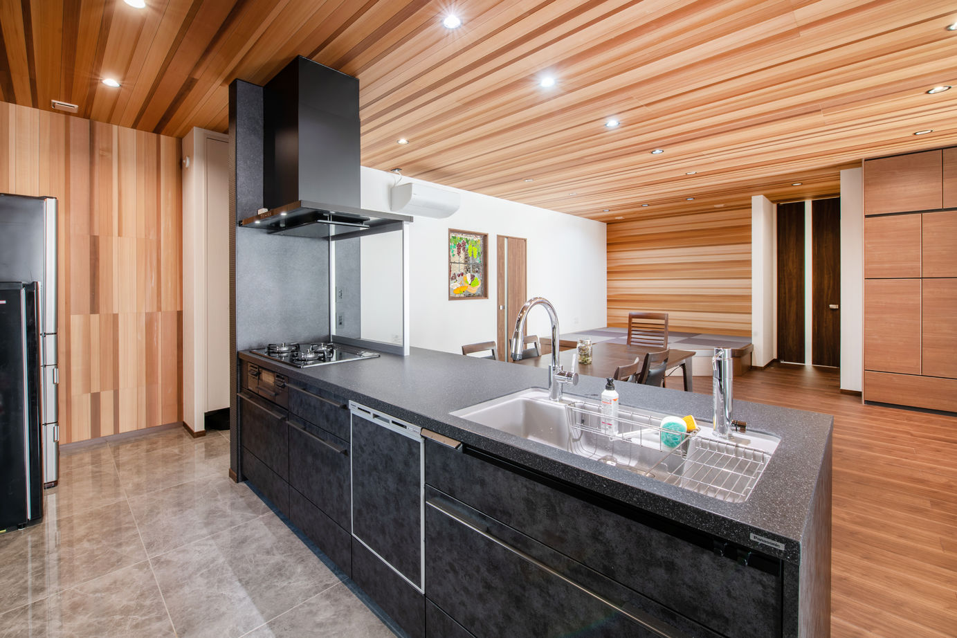 【SUUMO】 平屋でもこだわる耐震性能、大空間のLDKで将来のリフォームも自由 - パナソニックビルダーズグループ 芙蓉ホーム の建築実例詳細 | 注文住宅