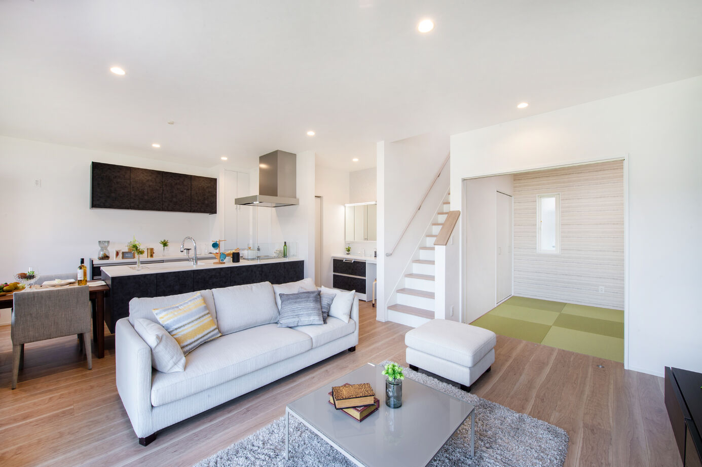 【SUUMO】 【4LDK/34坪/家事コーナー/共働き/シューズクローク/サニタリー室/家事動線】 - パナソニックビルダーズグループ 芙蓉ホーム の建築実例詳細 | 注文住宅