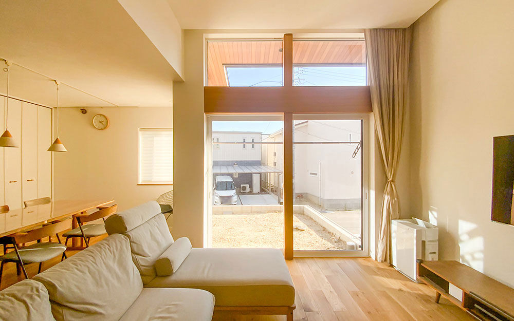 【SUUMO】 【37坪×無垢床×ナチュラル】光と風と木に包まれた心地いい家。ニッチや室内窓などナチュラルな造作も満喫 - ロイヤルウッド 一宮展示場の建築実例詳細 | 注文住宅
