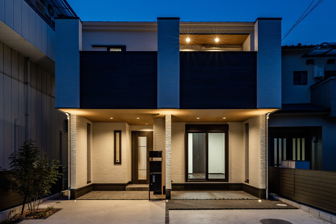 【SUUMO】 【大阪/2000万円台/延床35坪/間取り図有】シンプルモダンでおしゃれな外観と電力は自給自足で省エネに - フロックス の建築実例詳細 | 注文住宅