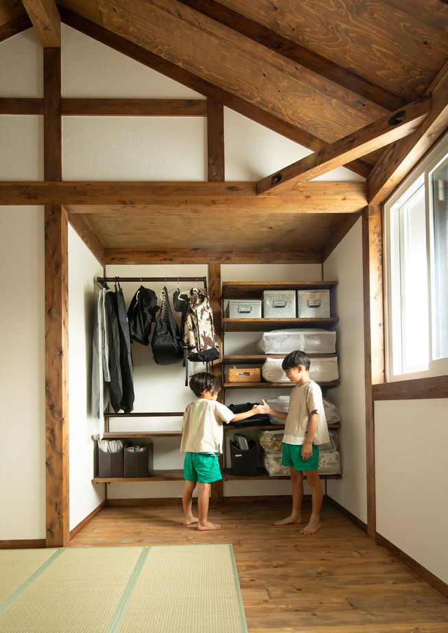 【SUUMO】 【31坪/1733万円/収納】子どもが伸び伸び育つ工夫が詰まった木の家 - 綿半林業 お客様係の建築実例詳細 | 注文住宅