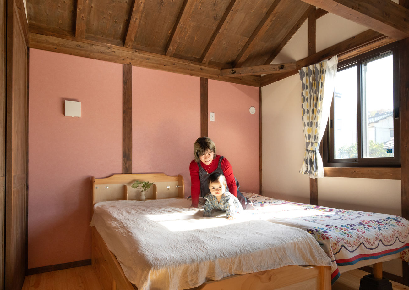 【SUUMO】 [29.9坪/タイル/小上がり]イロドリ空間に心躍るカラフルポップなひのきの家 - 綿半林業 お客様係の建築実例詳細 | 注文住宅