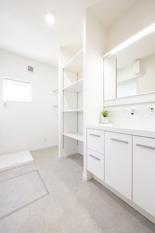 【SUUMO】 【延床20坪台/ZEH/間取り図】裁縫や家庭菜園。セカンドライフを楽しむ、ミニマルデザインの平屋実例 - ニッケンホーム の建築実例詳細 | 注文住宅