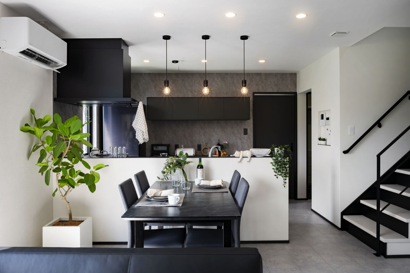 【SUUMO】 【28坪/超耐震/超制震/総二階/3LDK/1階FCL/廊下レス】地震に自信のある家 - トーリンホーム トーリンホーム 豊橋スタジオの建築実例詳細 | 注文住宅