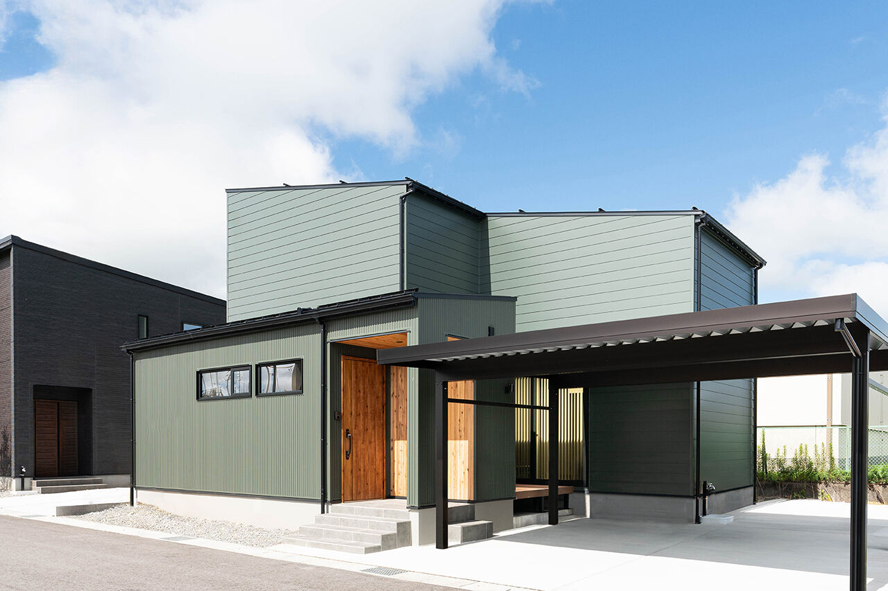 【SUUMO】 【平屋1LDK＋ロフト】狭小地で叶えた中庭のある家 - DETAIL HOME（ディテールホーム） ディテールホームの建築実例詳細 | 注文住宅