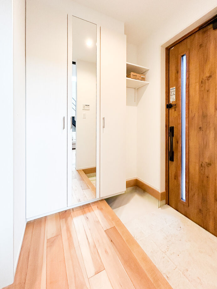 【SUUMO】 【20坪台/間取り図】約8帖の吹抜けリビングが叶える家族が集う大空間LDK - ユニバーサルホーム（福岡マリナ通り店、福岡南店、宗像店、唐津店） 福岡南店の建築実例詳細 | 注文住宅