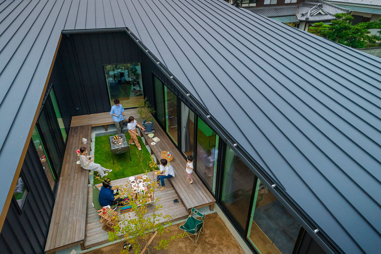 【SUUMO】 【3000万円台／約40坪／間取り図有】田園に向かってコの字に開いた平屋 - コラボハウス一級建築士事務所 中百舌鳥オープンスタジオの建築実例詳細 | 注文住宅