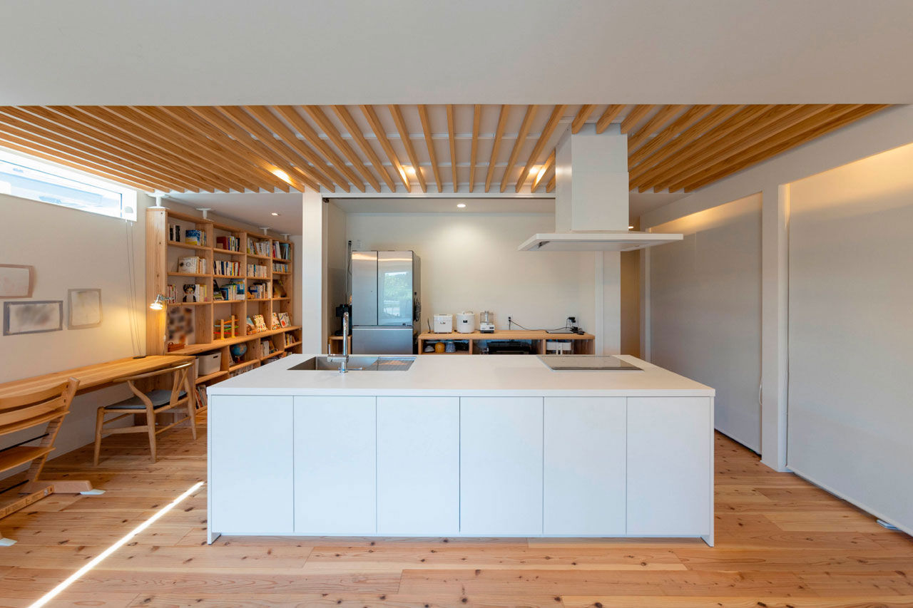 【SUUMO】 【平屋/土間リビング/30坪】DIYで自分らしく住みこなす、土間と余白を楽しむ平屋。アイデア収納も随所に - ハウスクラフト 津島スタジオの建築実例詳細 | 注文住宅