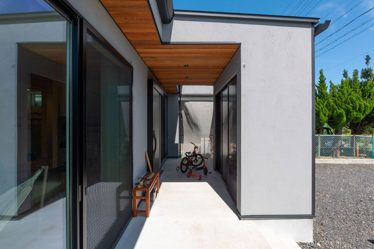 【SUUMO】 【平屋/土間リビング/30坪】DIYで自分らしく住みこなす、土間と余白を楽しむ平屋。アイデア収納も随所に - ハウスクラフト 津島スタジオの建築実例詳細 | 注文住宅