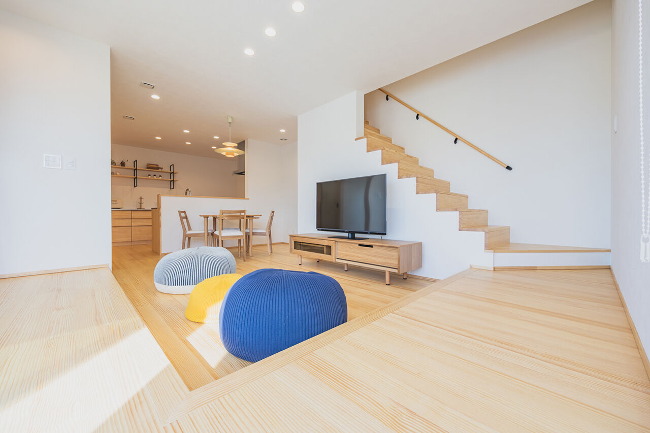 【SUUMO】 【30.1坪｜3LDK｜変形地】遠くまで見渡せる高台。眺望の良さを活かした住まい - R+house福岡東（永代ハウス） の建築実例詳細 | 注文住宅