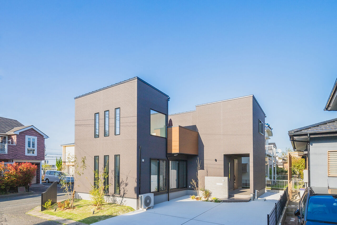 【SUUMO】 【36.8坪｜3LDK＋S】おうち時間を楽しむ。吹き抜け×スキップフロア×広々バルコニーの家 - R+house福岡東（永代ハウス） の建築実例詳細 | 注文住宅