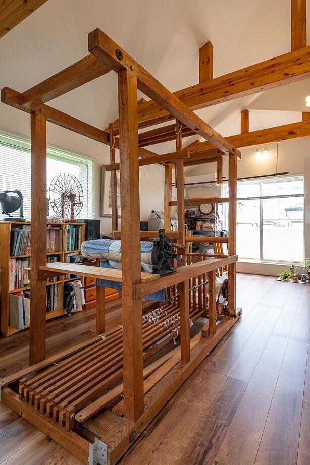 【SUUMO】 【30坪台/3LDK/中庭/アトリエ】四季の移ろいを感じながら、趣味を思う存分楽しむ暮らし - 北辰工務店（ポラスグループ） ウッドスクェア本社の建築実例詳細 | 注文住宅