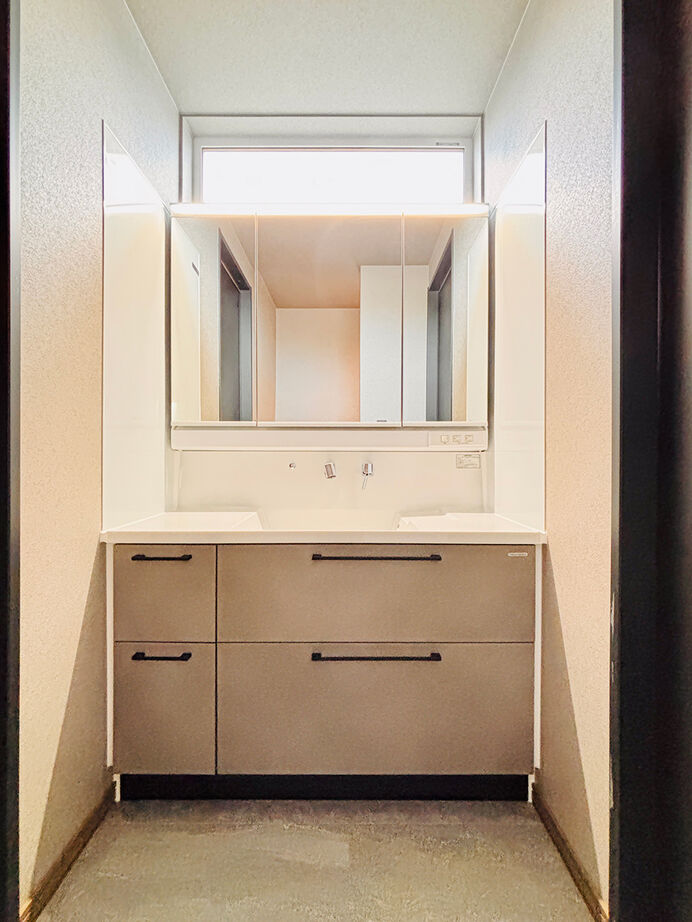 【SUUMO】 【2000万円台後半｜自家発電｜間取り図有】収納たっぷり！大きなパントリーがある家 - 東陽AP の建築実例詳細 | 注文住宅