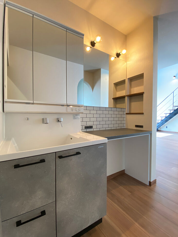 【SUUMO】 【2000万円台後半｜吹き抜け｜自家発電｜間取り図有】夫婦二人とペットが暮らす、リビング土間のある家 - 東陽AP の建築実例詳細 | 注文住宅