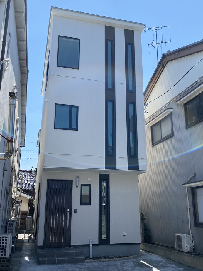 【SUUMO】 【2LDK/27坪】収納充実 3階建て狭小住宅 - 創建社 の建築実例詳細 | 注文住宅