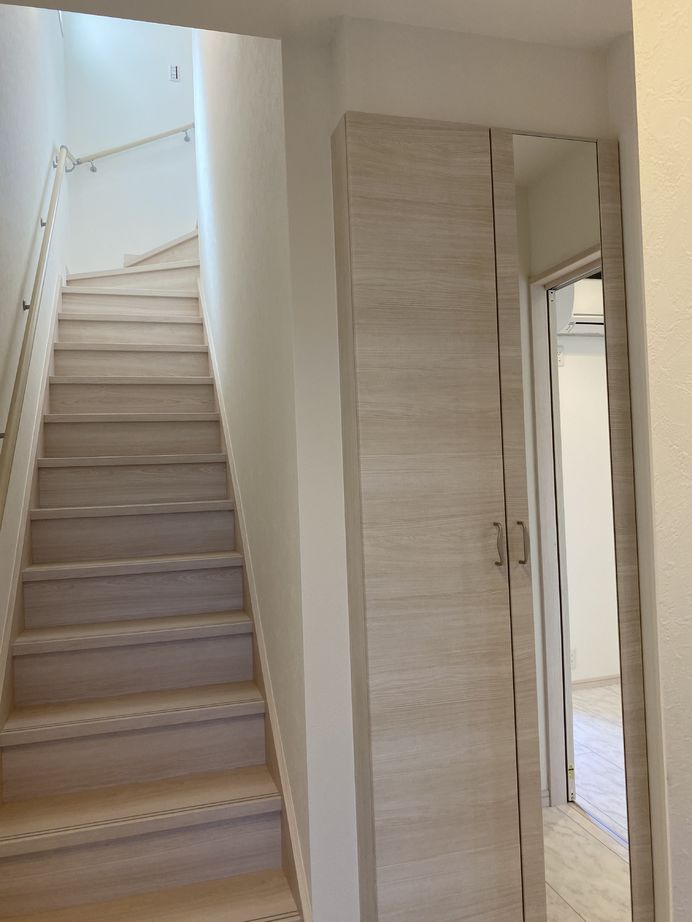 【SUUMO】 【2LDK/27坪】収納充実 3階建て狭小住宅 - 創建社 の建築実例詳細 | 注文住宅