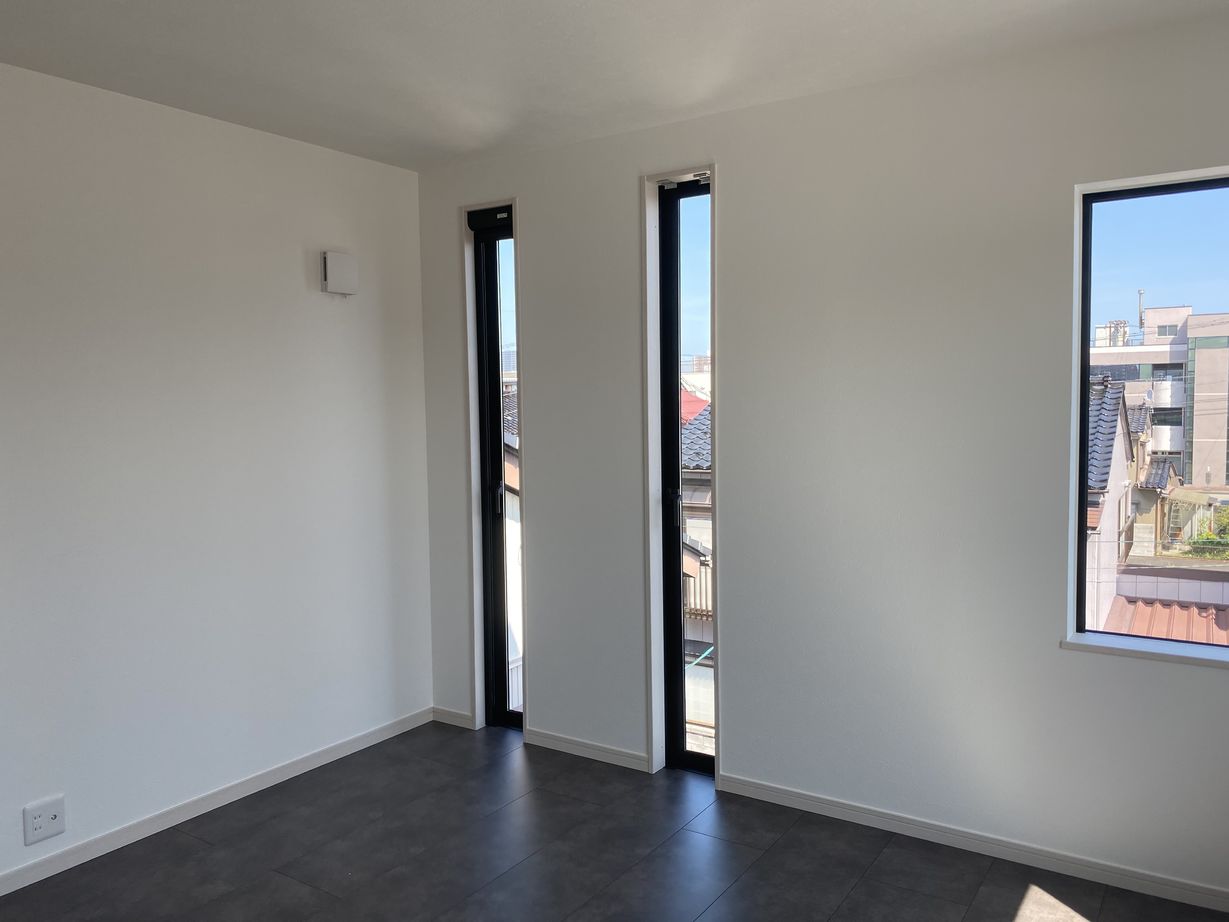 【SUUMO】 【2LDK/27坪】収納充実 3階建て狭小住宅 - 創建社 の建築実例詳細 | 注文住宅