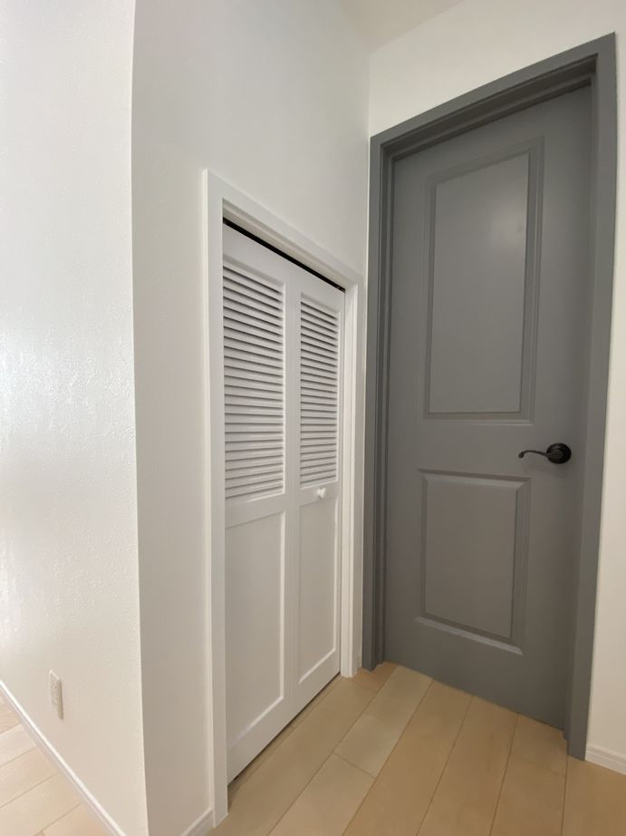 【SUUMO】 【坂東市/5LDK/41.68坪】白の外壁×板張りのアクセント ナチュラルモダンのシンメトリーな外観デザイン - オークヴィルホームズ オークヴィレッジの建築実例詳細 | 注文住宅