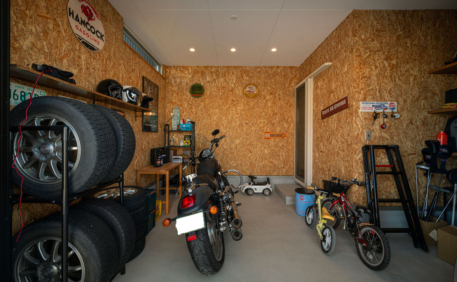 【SUUMO】 【2100～2200万円/40坪台/4LDK/間取り図】中庭×バイクガレージ。吹抜けから自然光と気配が広がる家 - グランハウス 一級建築士事務所 四日市オープンスタジオの建築 ...