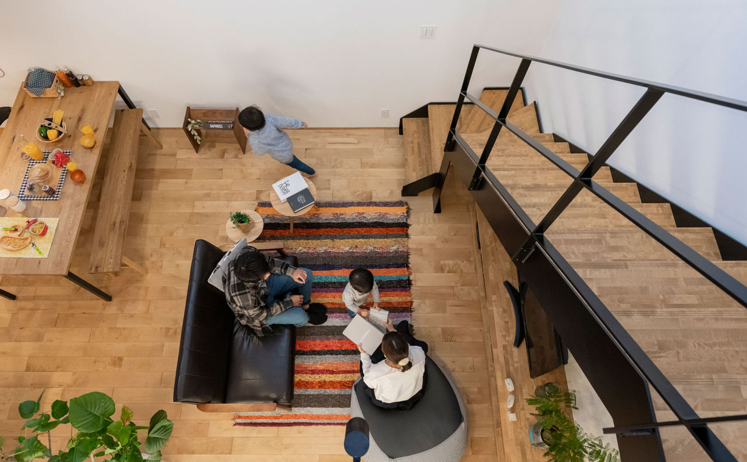 【SUUMO】 【2100～2200万円/40坪台/4LDK/間取り図】中庭×バイクガレージ。吹抜けから自然光と気配が広がる家 - グランハウス 一級建築士事務所 四日市オープンスタジオの建築 ...