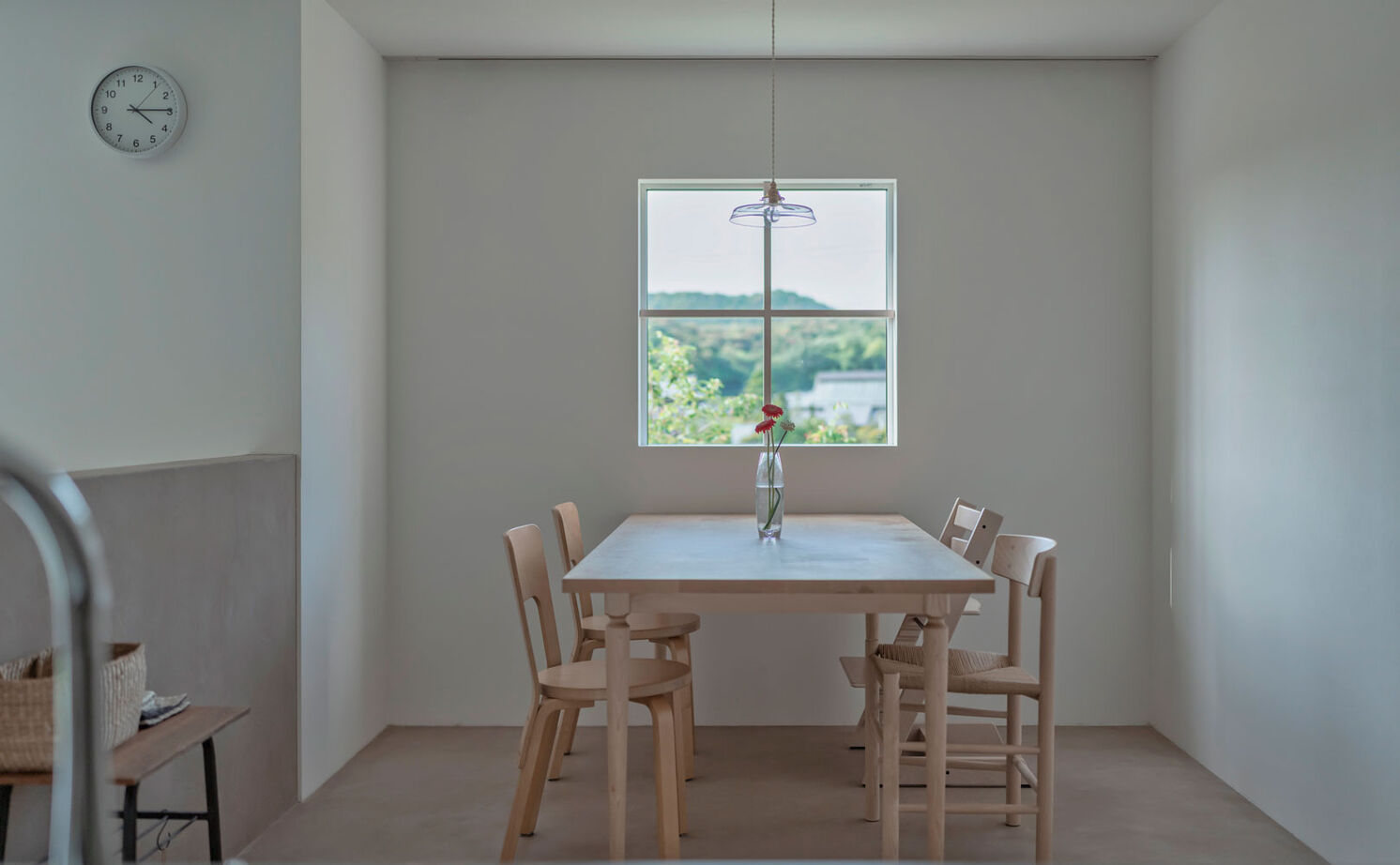 【SUUMO】 【2000万円台/平屋/3LDK/間取り図】天空光が広がるシンプルな白の平屋。いつでも景色を愛でるための新発想 - グランハウス 一級建築士事務所 四日市オープンスタジオの建築 ...