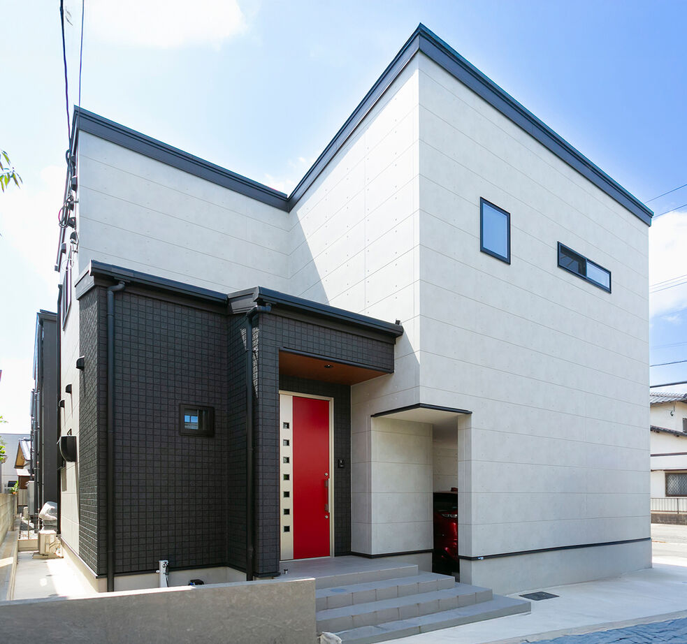 【SUUMO】 【2300万円台で建てた家／約30坪／間取り図有】ギターに愛車にコレクション、「趣味」を存分に謳歌する日々 - 悠悠ホーム 本社の建築実例詳細 | 注文住宅