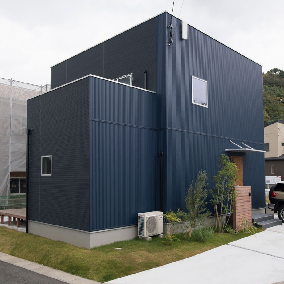 【SUUMO】 【2100万円/32坪/間取図有】吹抜け×リビング階段×アイアン手摺 明るくインテリアにもこだわった家 - なかやしきホーム の建築実例詳細 | 注文住宅