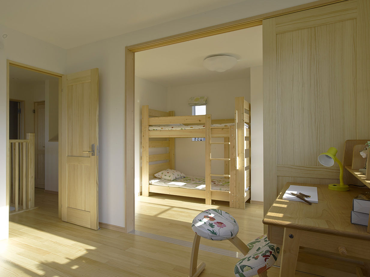 【SUUMO】 【大阪/2200万円台/2階建て/間取り図有】自然素材×キャプテンママ仕様で家族を見守れて明るい住まいに - 高橋開発の注文住宅 の建築実例詳細 | 注文住宅