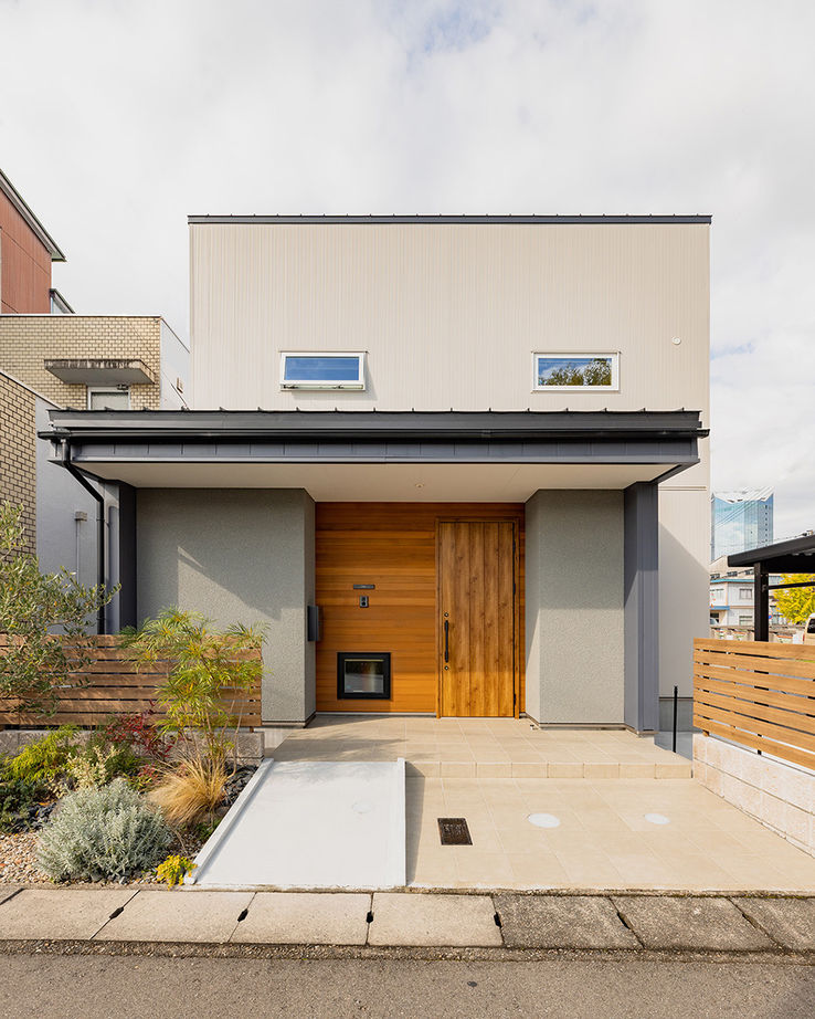 【SUUMO】 【富山市/29.5坪/2000万円台】桜並木の借景を楽しむ家 - 山下ホーム の建築実例詳細 | 注文住宅