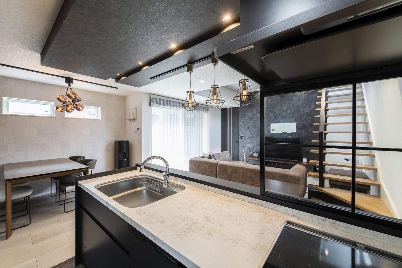 【SUUMO】 【2階建て/2000～2500万円/3LDK間取り図有/41.29坪】こだわりの外観やハイ天井で開放感のある家 - アーキテックプランニング の建築実例詳細 | 注文住宅