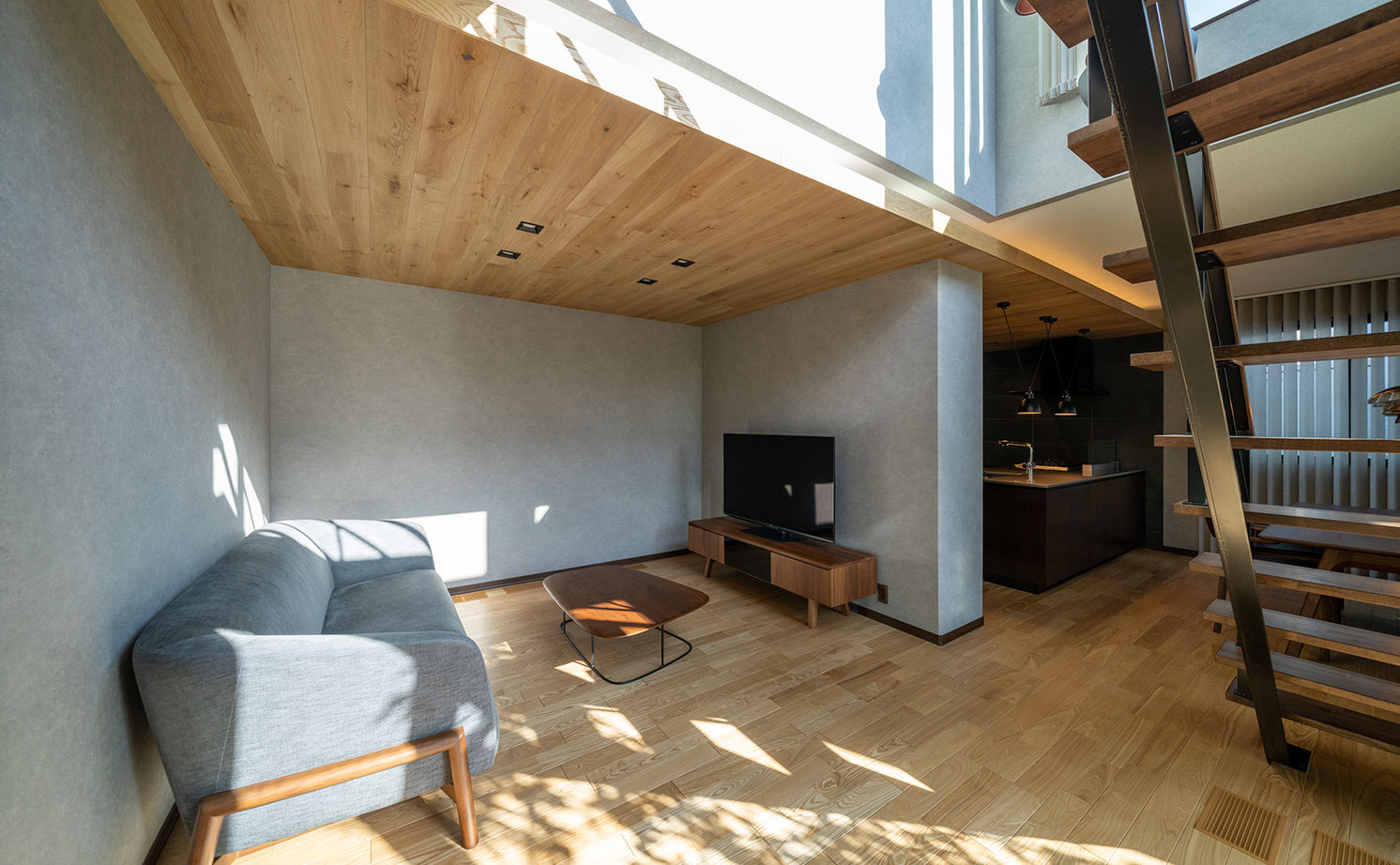 【SUUMO】 【30.9坪/夫婦+子ども1人】家で過ごす時間を贅沢な日常に。心地よさを追求した空間の豊かさを感じる住まい - セキスイハイム の建築実例詳細 | 注文住宅