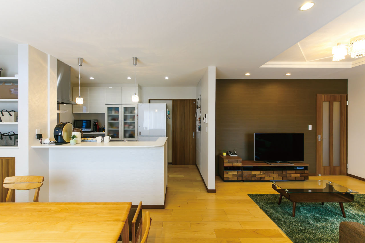 【SUUMO】 6LDKで叶えた夢。子どもたち4人がコーディネートした「自分の部屋」 - あいホーム の建築実例詳細 | 注文住宅