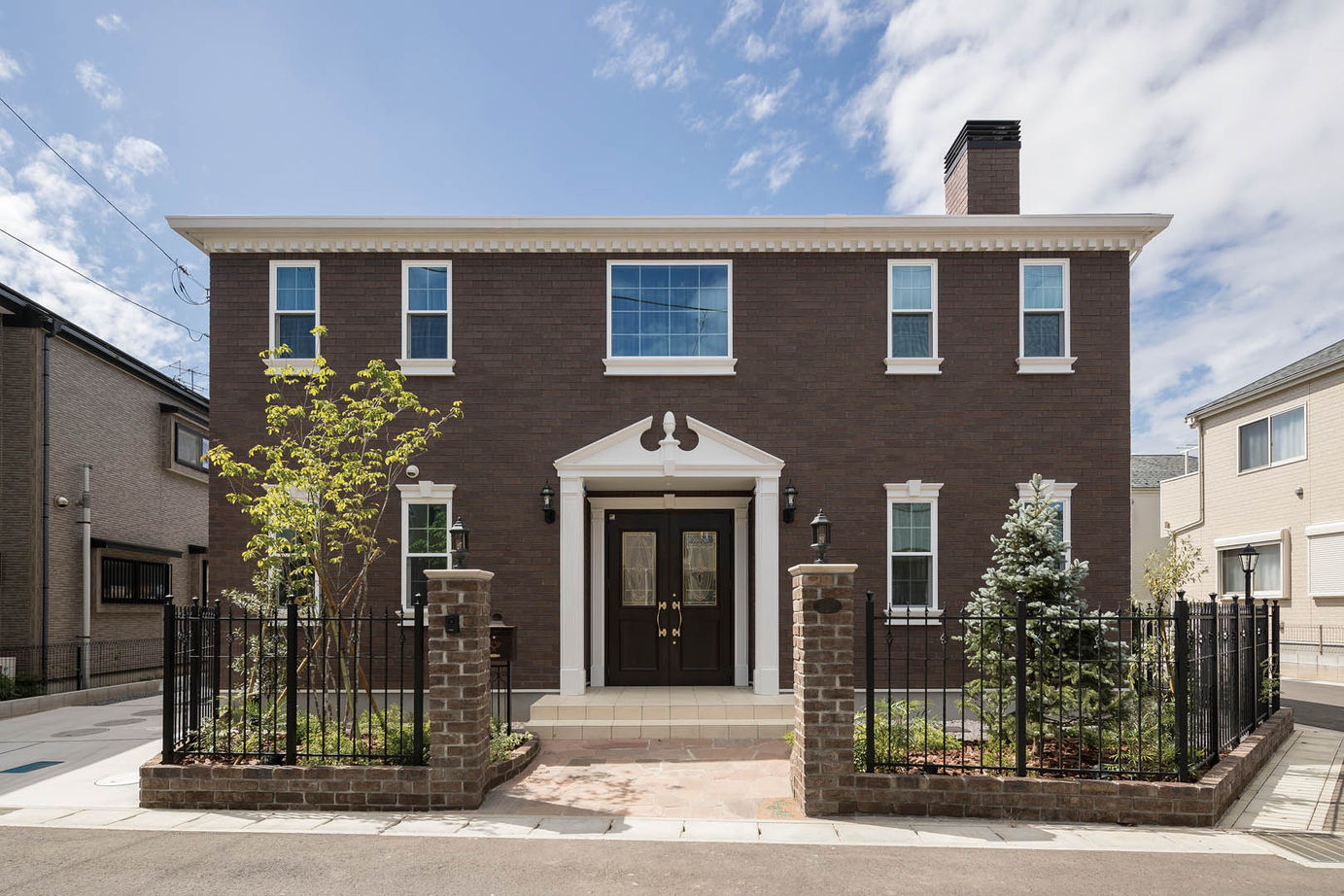 【SUUMO】 【2000万円台/44.6坪/レンガ/ジョージアン/間取り図公開】アンティークが似合うレンガの家 - ロビンスジャパン 千葉スタジオの建築実例詳細 | 注文住宅