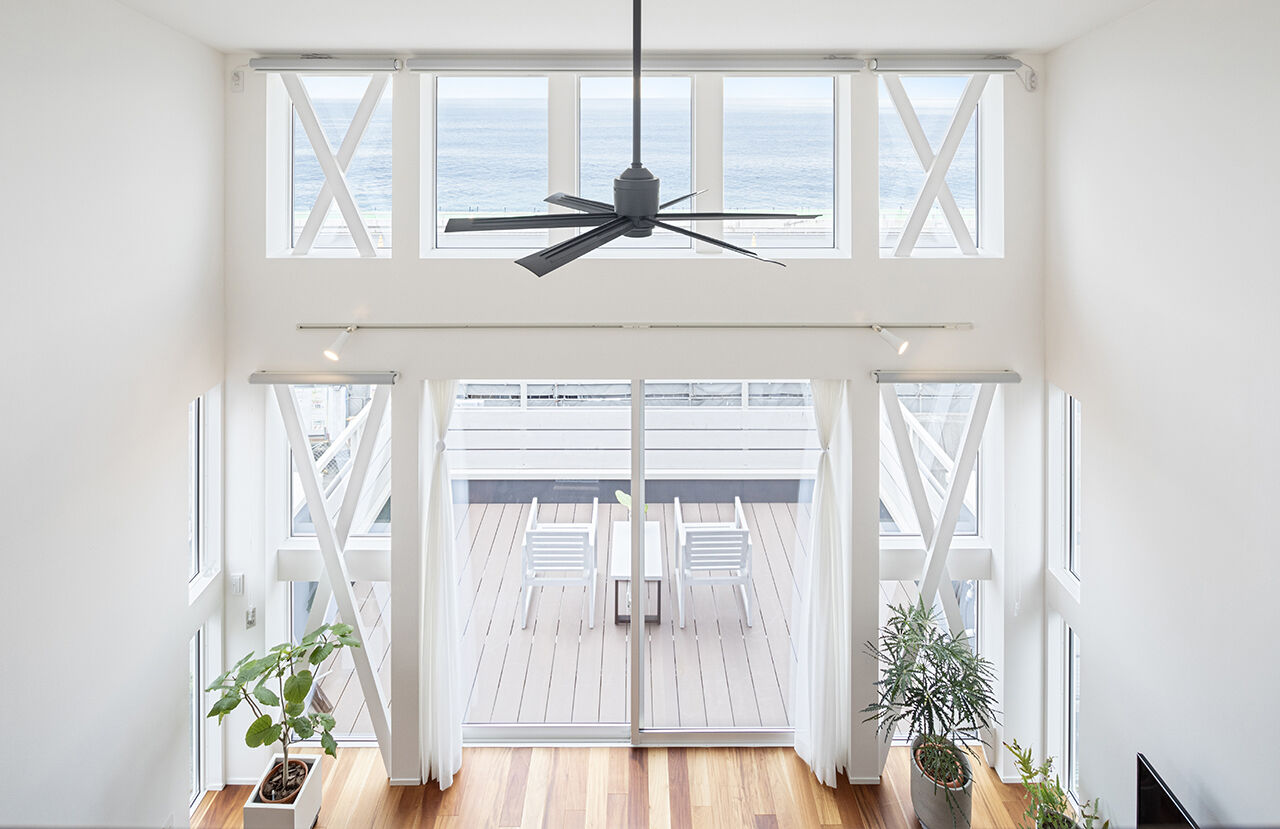 【SUUMO】 【3000万円台／変形地／2階リビング／間取図】漆喰や無垢材などの自然素材で、海に面した敷地を活かした家 - 山下建設 本社の建築実例詳細 | 注文住宅