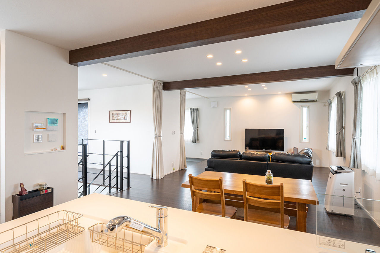 【SUUMO】 【奈良/3000万円台/2階リビング/間取り有】大きな書斎とLDKで悠々と暮らす伸びやかな家 - 泉北ホーム 本社の建築実例詳細 | 注文住宅