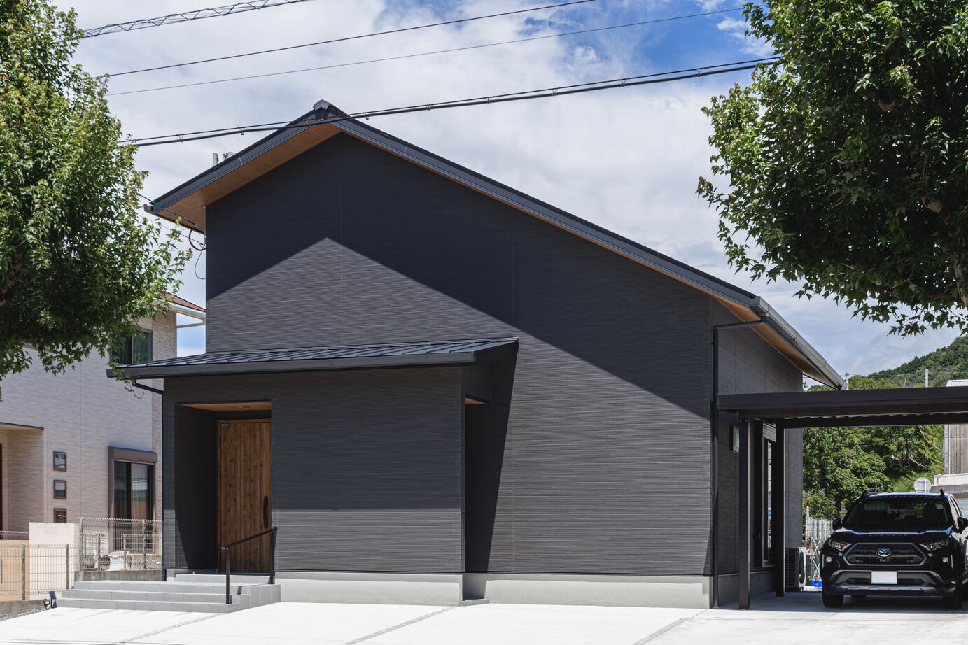 【SUUMO】 【2100万円/高断熱/高気密/33坪/ひな壇階段】機能性とデザイン性を極めた邸宅 - ホーエーホーム（久留米・柳川） 柳川展示場の建築実例詳細 | 注文住宅