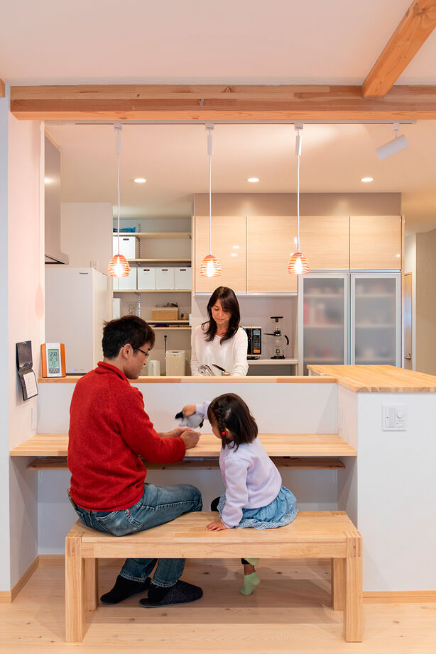 【SUUMO】 【30坪台/2階建て/駐車スペース有/モダン】無垢のヒノキの温もりとZEH水準の断熱性であったか快適な住まい - 福工房 小田原展示場の建築実例詳細 | 注文住宅