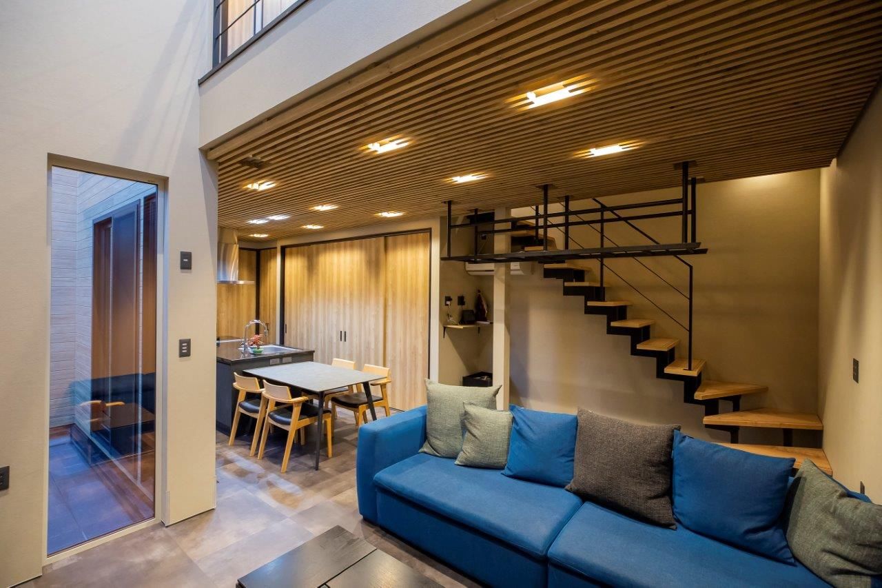 【SUUMO】 【札幌市/パティオ/4LDK間取図】中庭のメリット＋コの字型、工夫に満ちたプライベート空間 - ID アーキテクチャル アトリエ 東雁来モデルの建築実例詳細 | 注文住宅