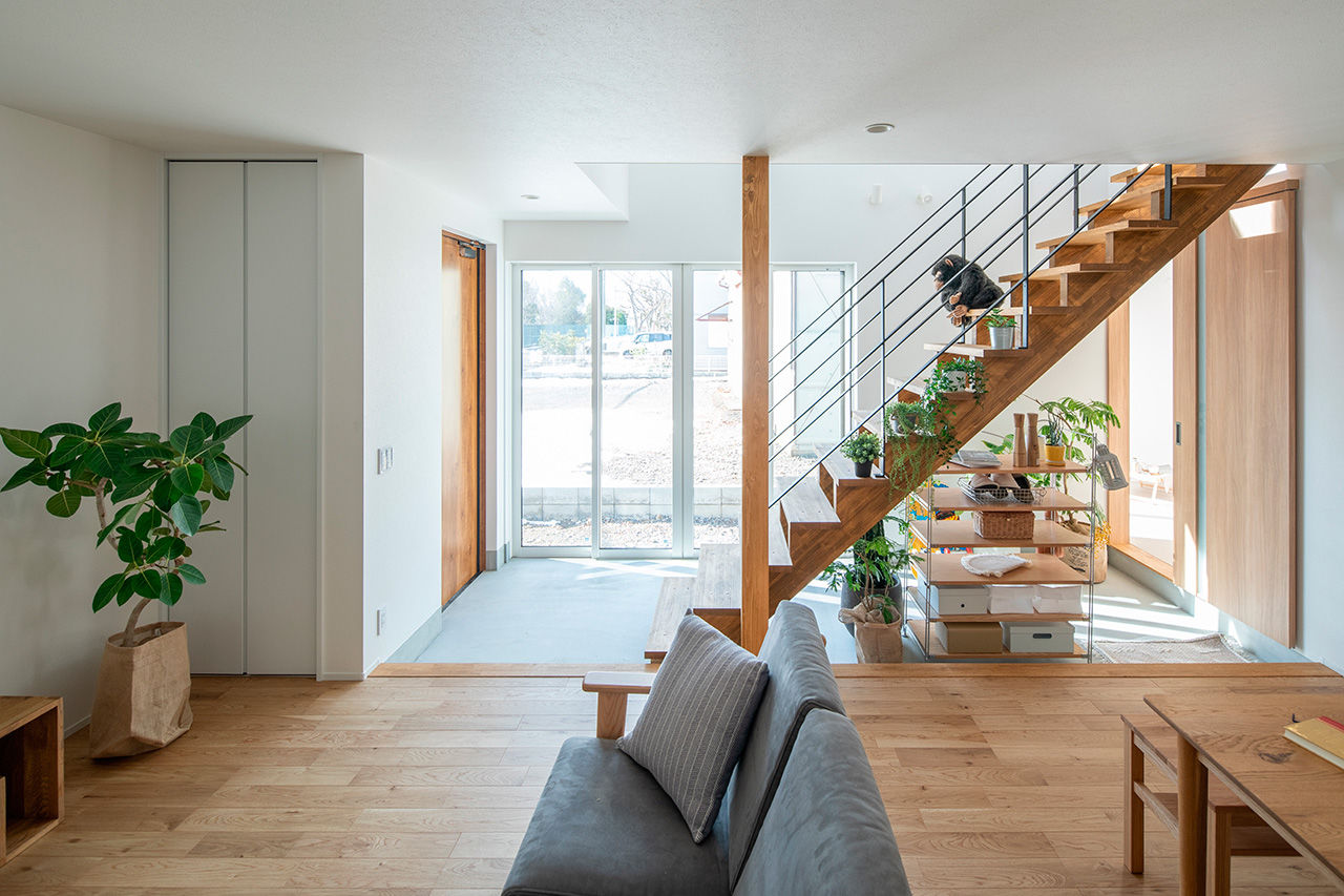 【SUUMO】 【1700万円/延床30坪/間取り図有】木製階段がアクセントになった、ナチュラルで柔らかな雰囲気が魅力の家 - シンプルハウス の建築実例詳細 | 注文住宅