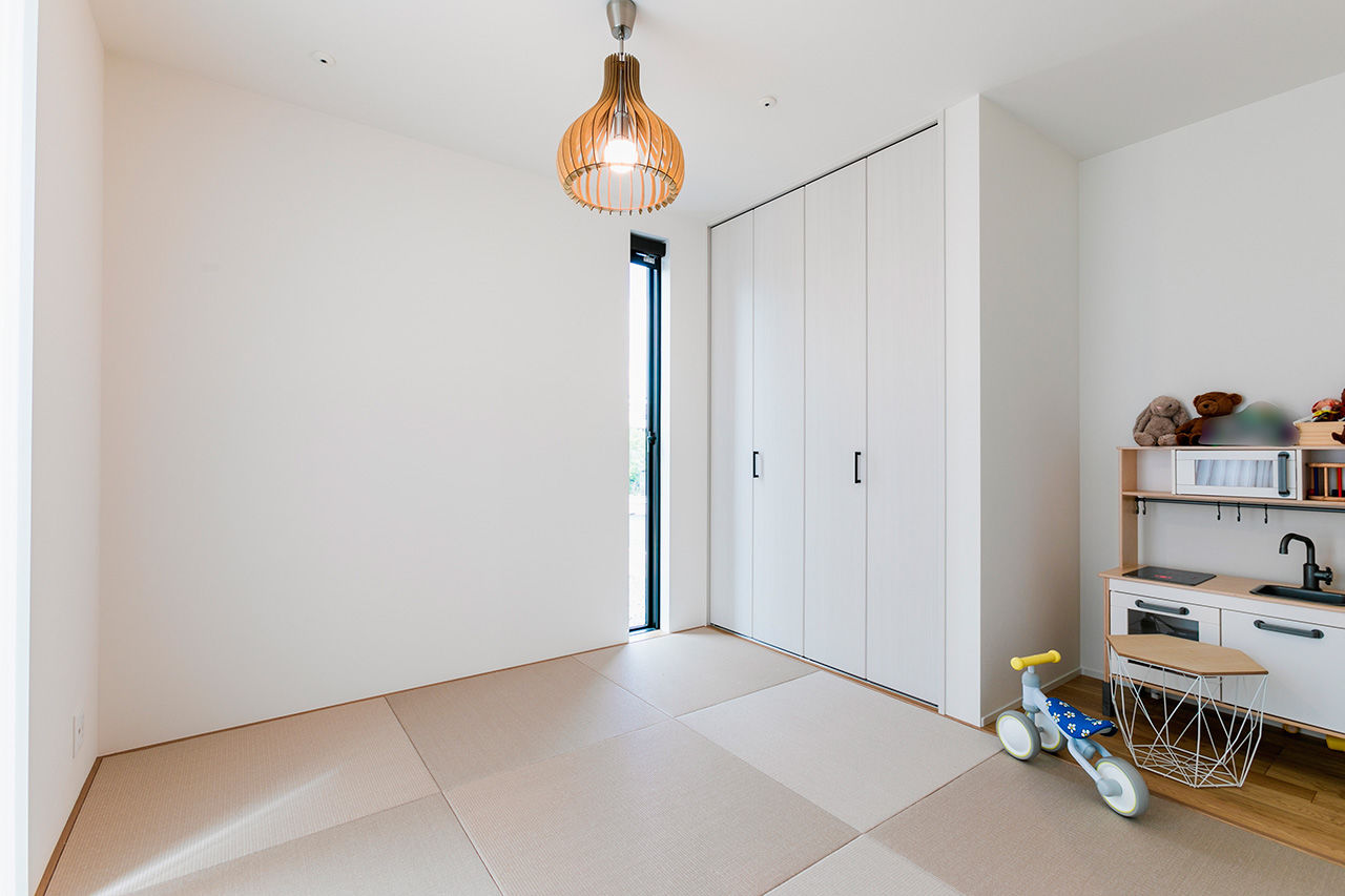 【SUUMO】 【2100万円台/延床30坪台/間取り図有】木目×グレーのシンプルに徹した、大人ナチュラルな住まい - シンプルハウス の建築実例詳細 | 注文住宅