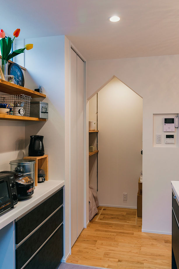 【SUUMO】 【2200万円台/延床30坪台/間取り図有】デザインと性能、すべて納得のいく家づくりを叶えて心地いい暮らしを - シンプルハウス の建築実例詳細 | 注文住宅