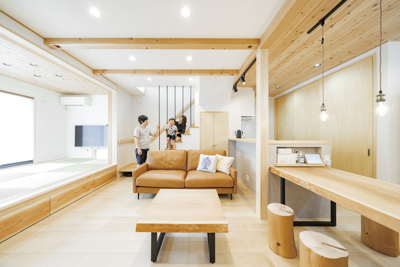 【SUUMO】 【1000万円台】無垢×アイアンコーデがオシャレ。洗濯動線が便利な2階セカンドリビングが新鮮 - かみえ工務店 の建築実例詳細 | 注文住宅