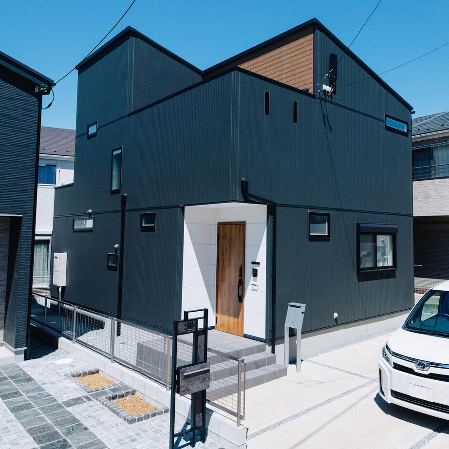 【SUUMO】 【2300万円台/20坪台/自然素材】外からの視線を気にしない間取り。子育てしやすい無垢材のおしゃれな家 - スタジオCoCo-Li 一級建築士事務所 の建築実例詳細 | 注文住宅