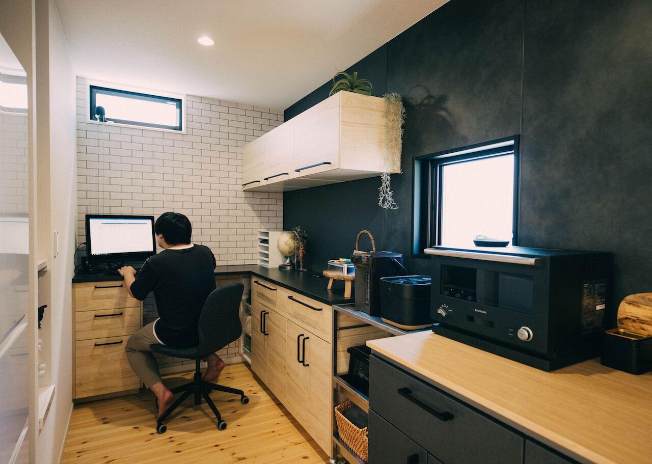 【SUUMO】 【2300万円台/20坪台/自然素材】外からの視線を気にしない間取り。子育てしやすい無垢材のおしゃれな家 - スタジオCoCo-Li 一級建築士事務所 の建築実例詳細 | 注文住宅