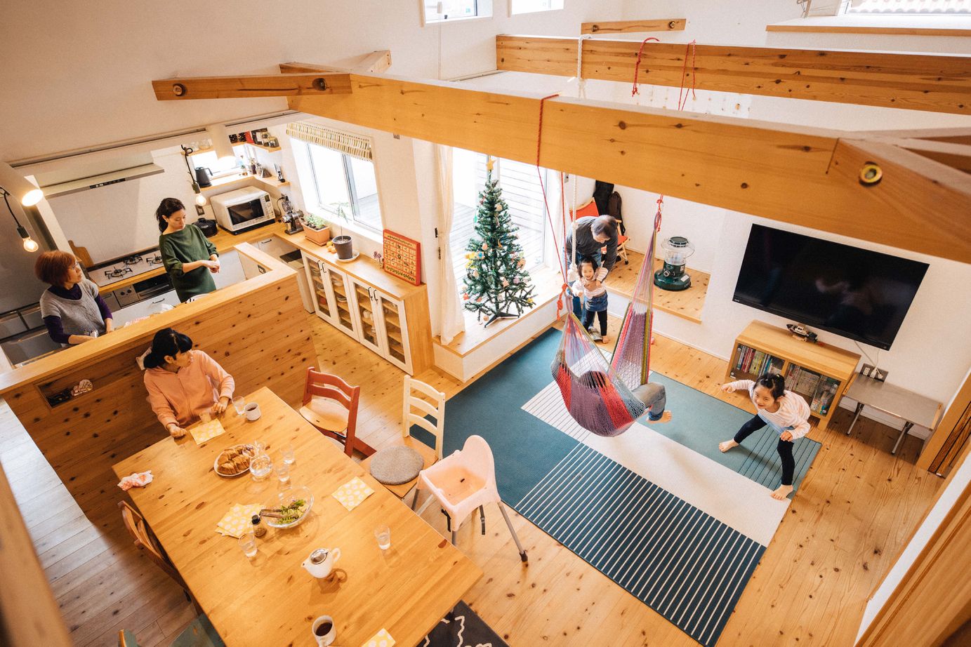 【SUUMO】 【3300万円/48坪/間取り図/バルコニー】秘密基地のような小屋裏、家庭菜園とみんなが楽しめる二世帯住宅 - スタジオCoCo-Li 一級建築士事務所 の建築実例詳細 | 注文住宅